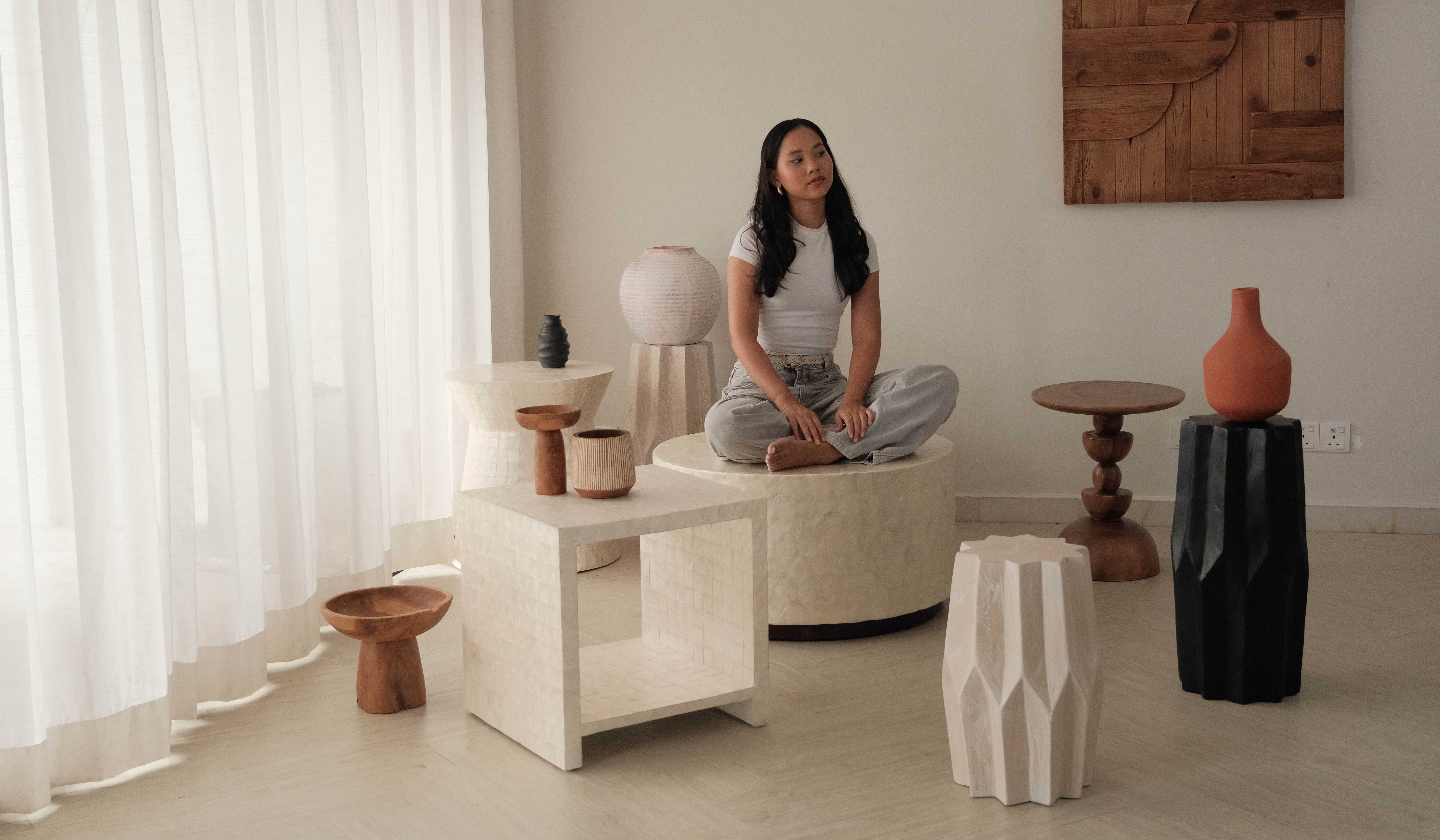 Bima Capiz White Round Coffee Table